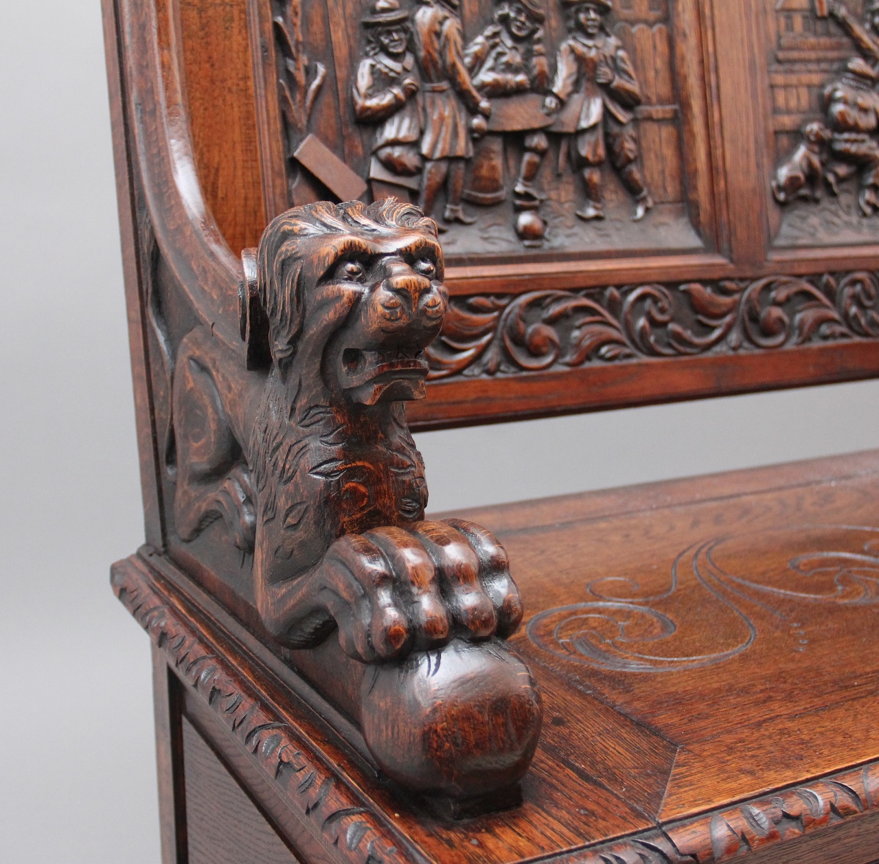 Superb quality 19th Century oak box settle | Martlesham Antiques