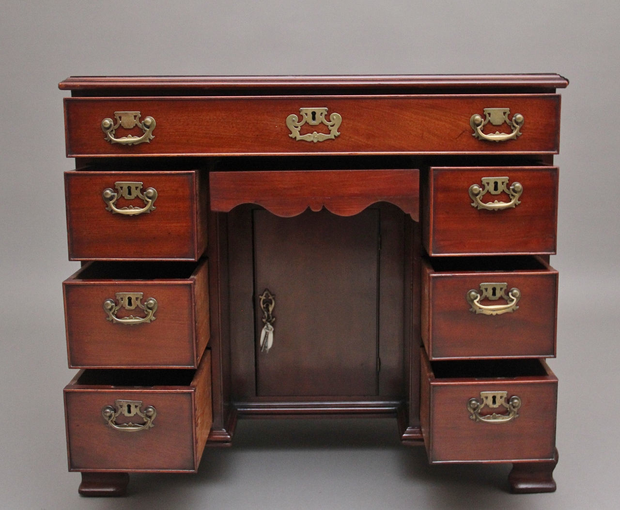 18th Century antique mahogany kneehole desk | Martlesham Antiques